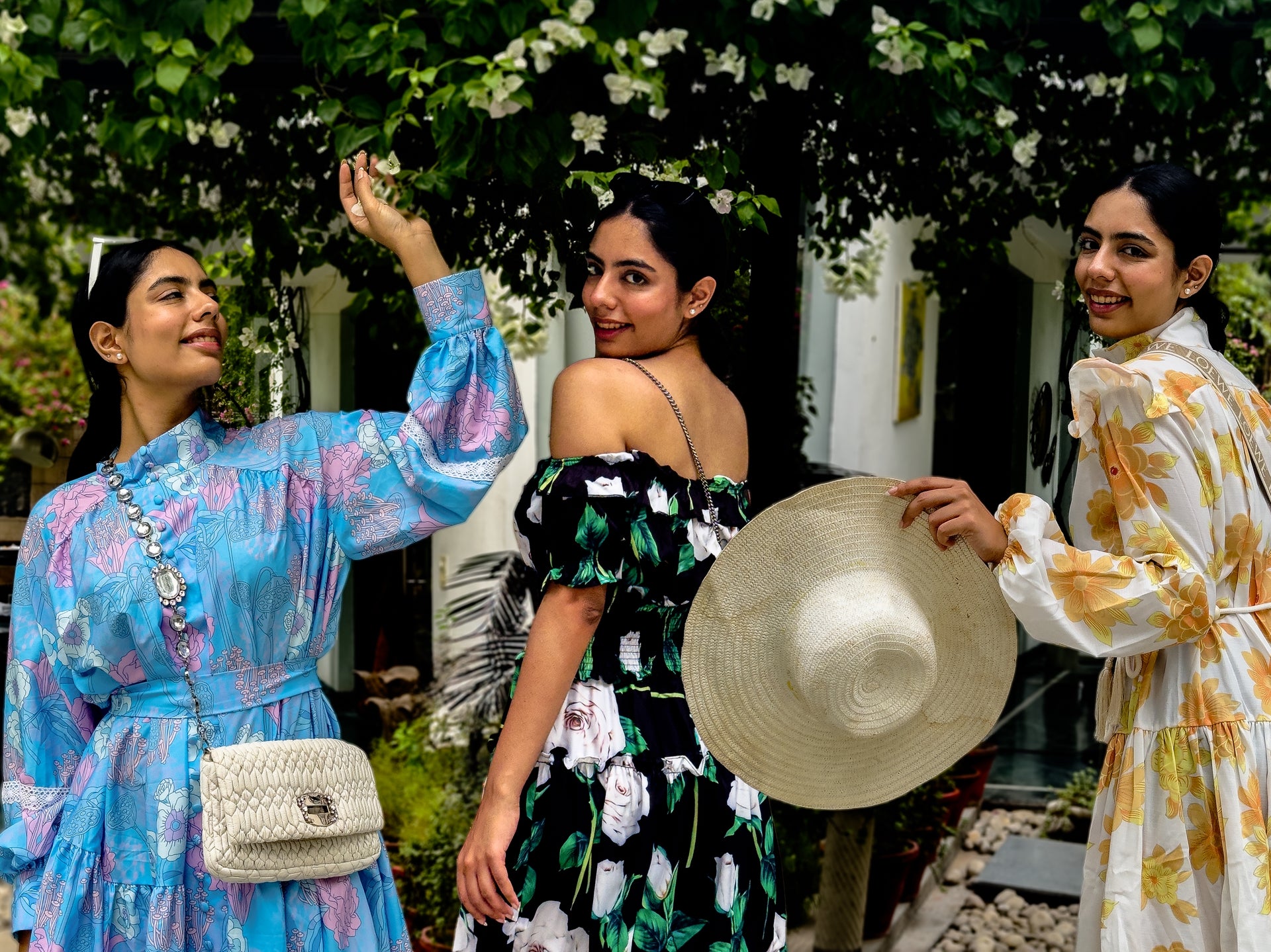 Printed Dresses - Buy Floral Dresses for Women | Tasuvure.in